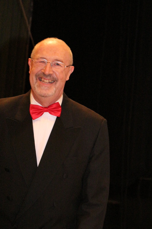 CHORUS – Women in Black